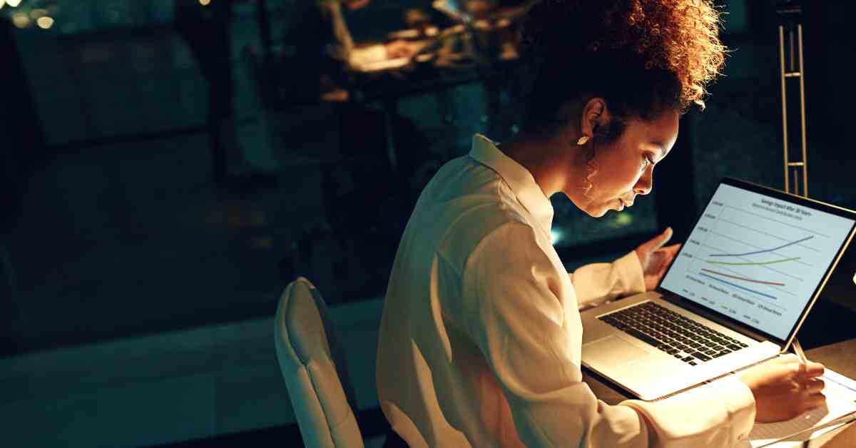 Graveyard Shift Life: How to Adjust and Stay Productive